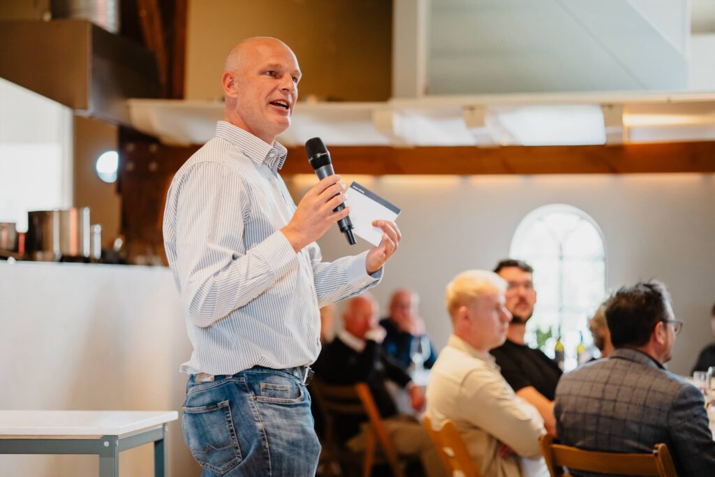 HE Model | Haute Equipe